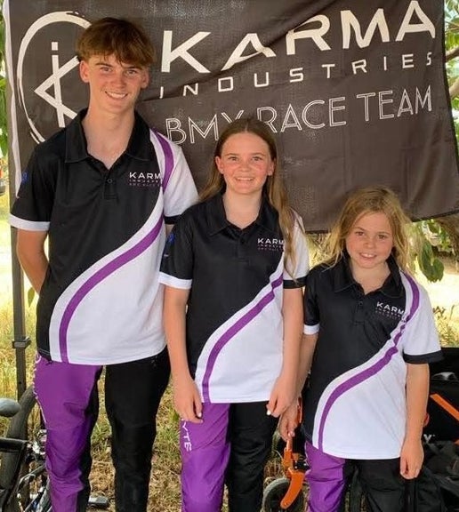 Custom Race/Team Clothing – Karma Industries